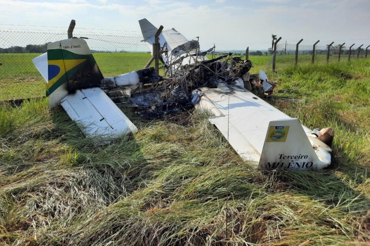 Avião agrícola cai e pega fogo em Dracena – Radar Aéreo